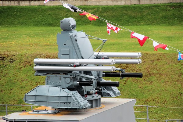 중국, 20연장(!!!) 개틀링 CIWS 개발중 China develops 20 barrel CIWS